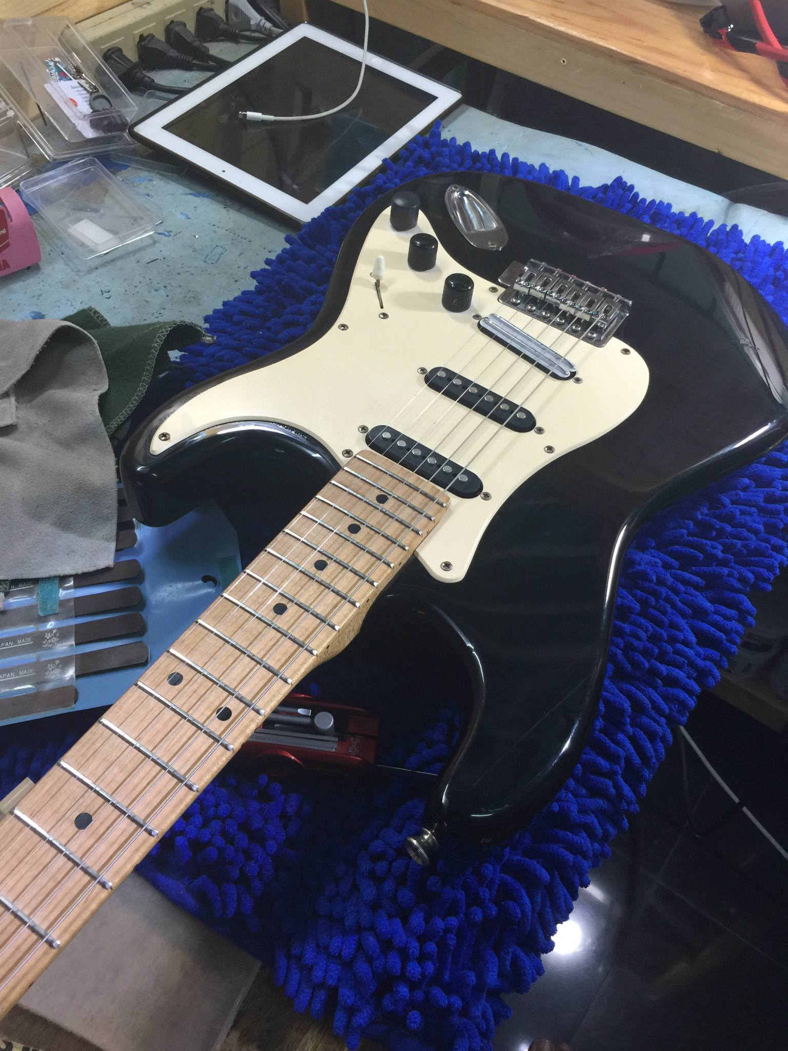 งาน LEVEL FRET แก้ปัญหาสายติดเฟร็ต – MUGENGUITAR